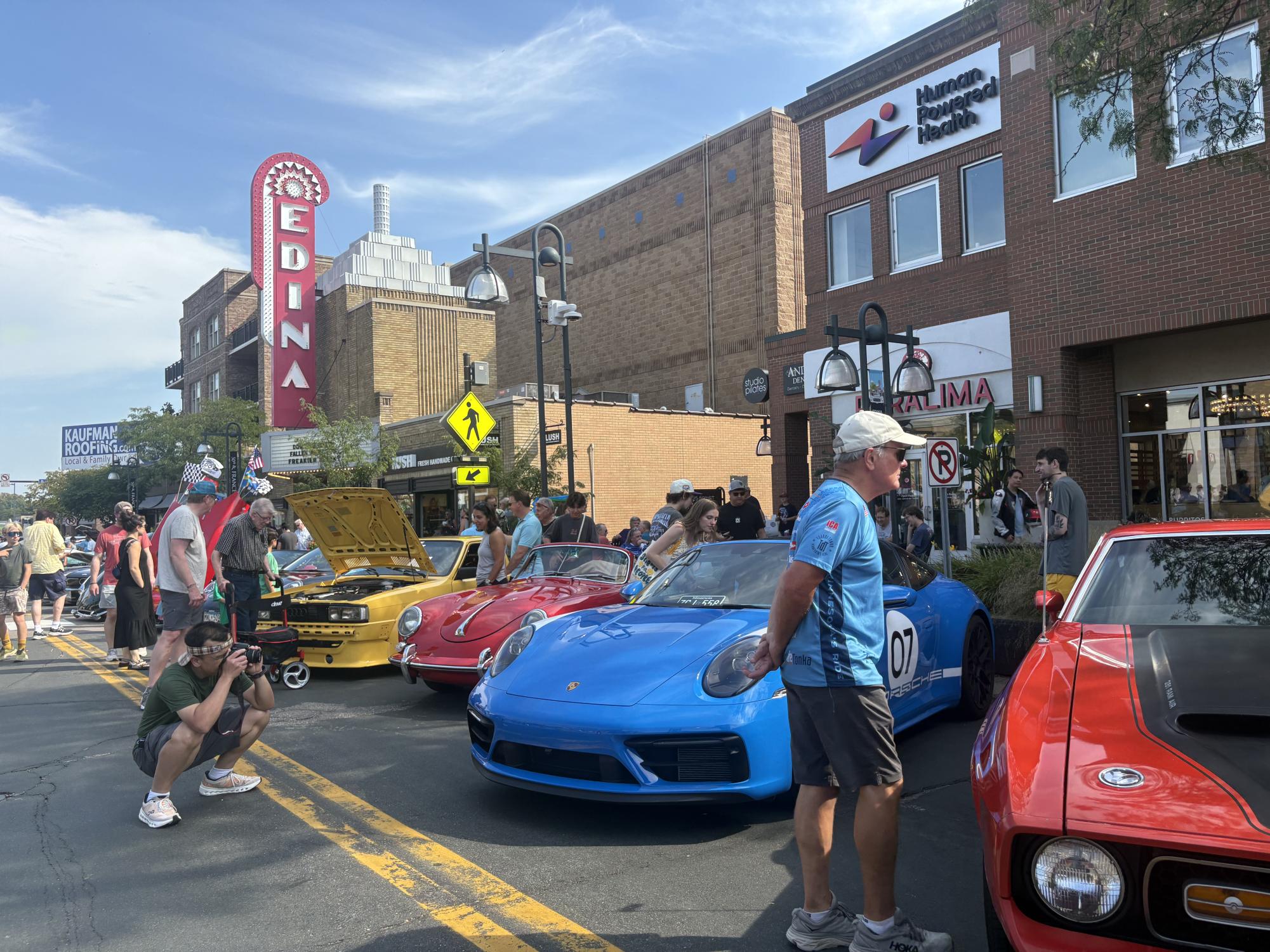 Edina Car Show welcomes community to support local Rotary – Edina Zephyrus